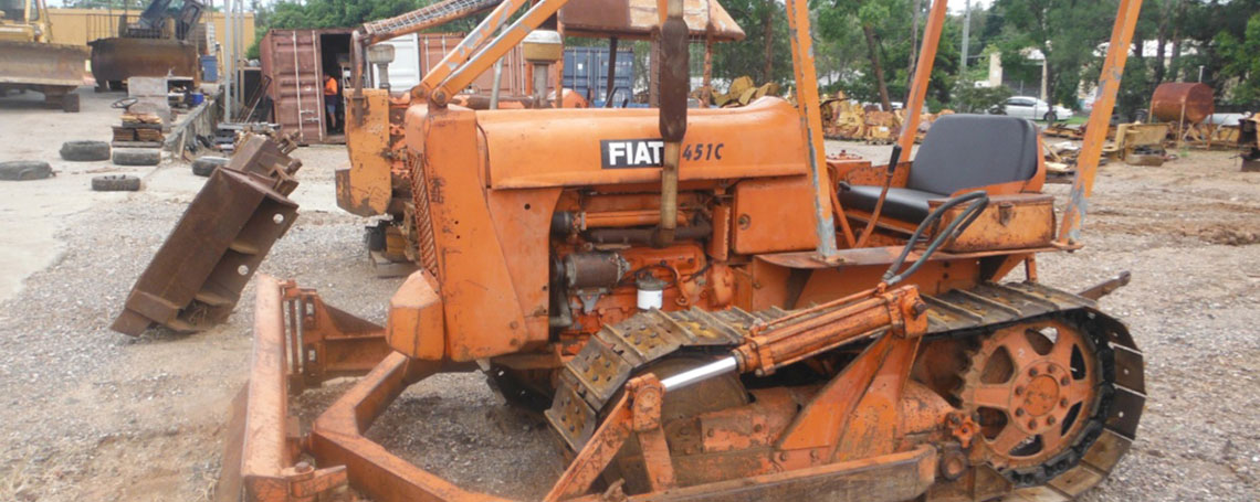 Contact Us - G.W. Tractors Australia