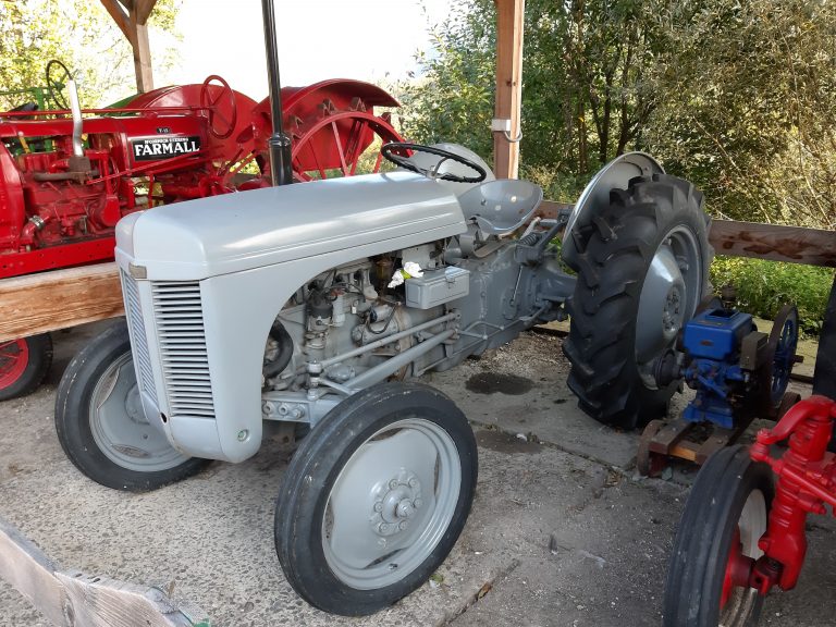 Ferguson TE20 Tractor Information - G.W. Tractors Australia