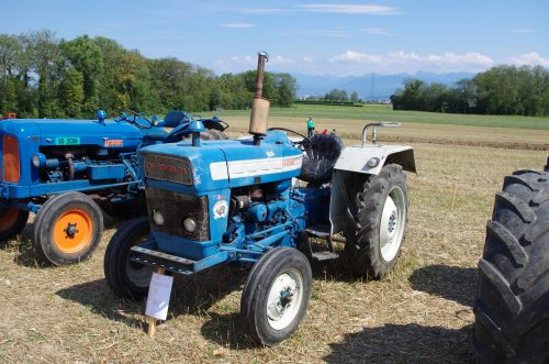 Ford 3000 Tractor Information - G.W. Tractors Australia